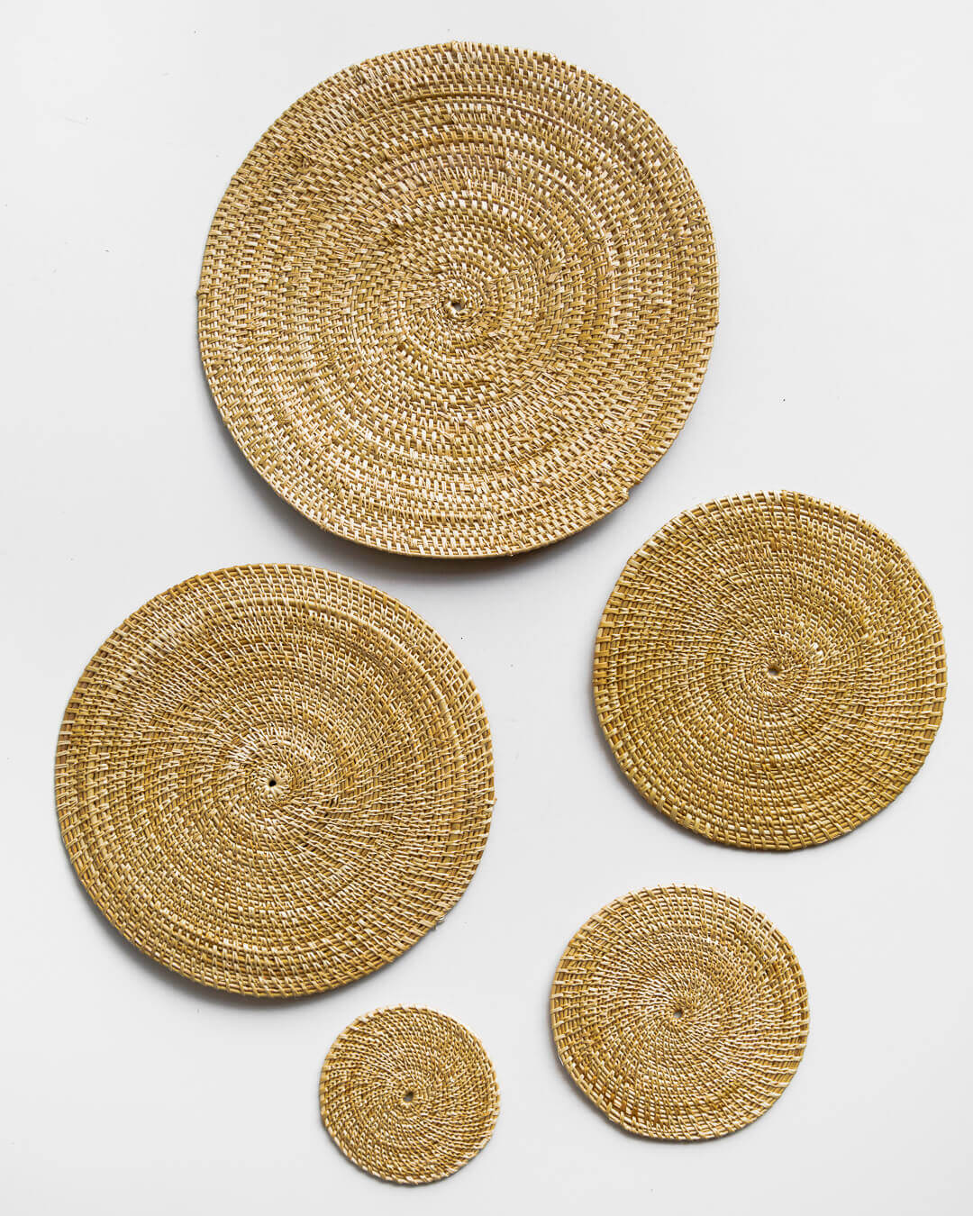 Grass Coasters & Placemats Set | Table Mats and Coasters at Kolus Home